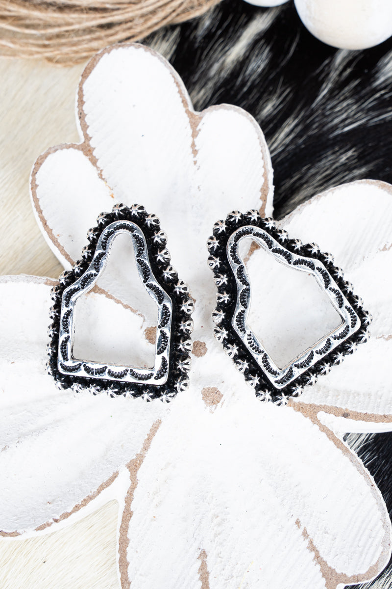 Angus Ridge Cattle Tag Silvertone Earrings | HH – Howdy Honey